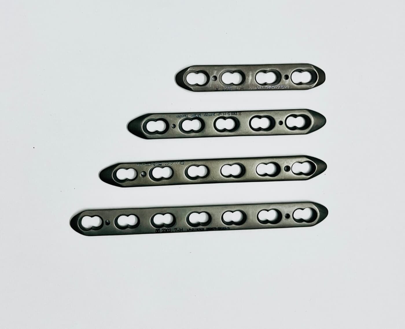 "PRIMA Titanium Lift Narrow Plate 4.5mm - Precision Orthopedic Plate ...