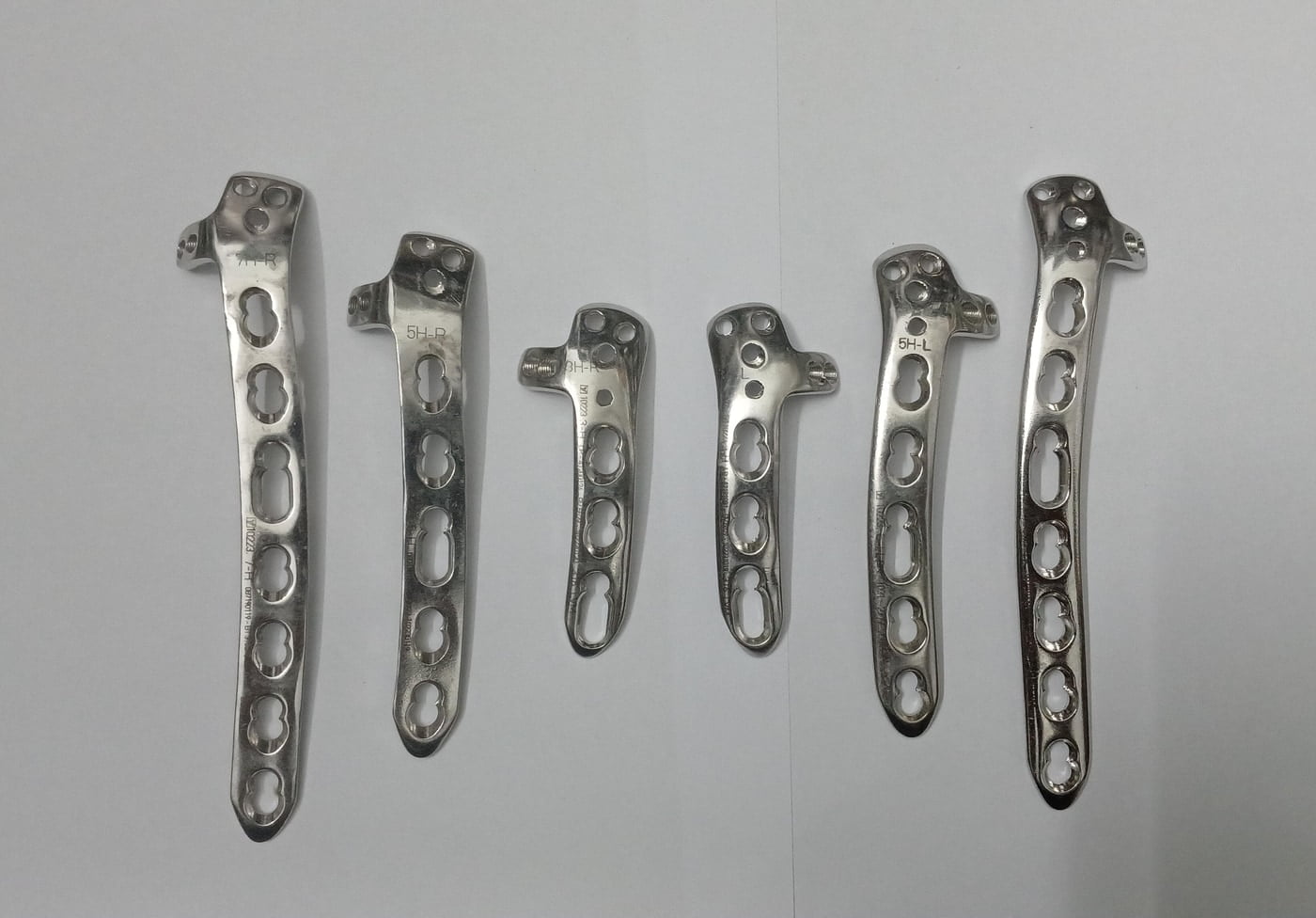 PRIMA LIFT Posterolateral Distal Humerus Plate WITH SUPPORT | Advanced ...