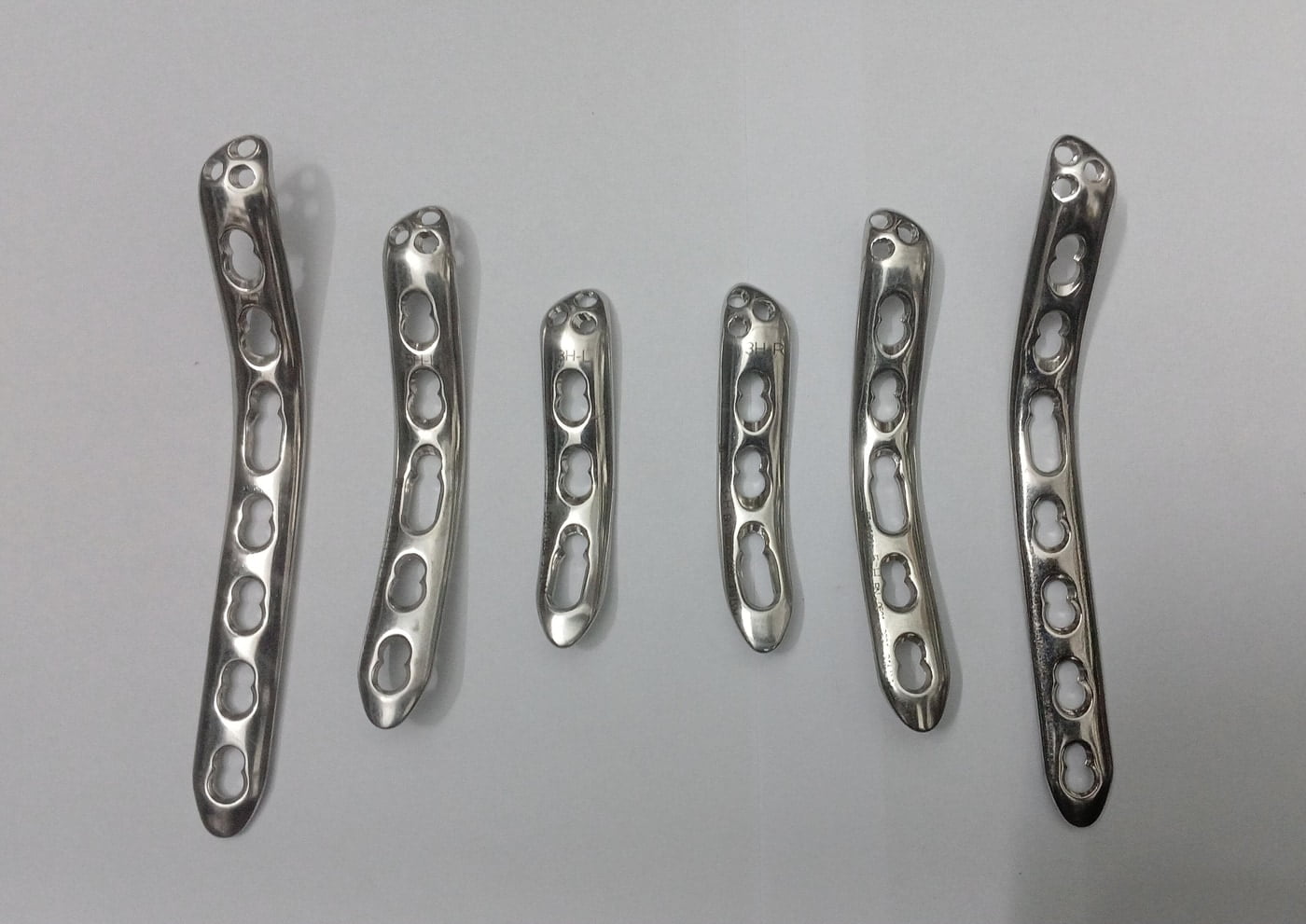 PRIMA LIFT Medial Distal Humerus Plate | Stainless Steel Orthopedic Implant